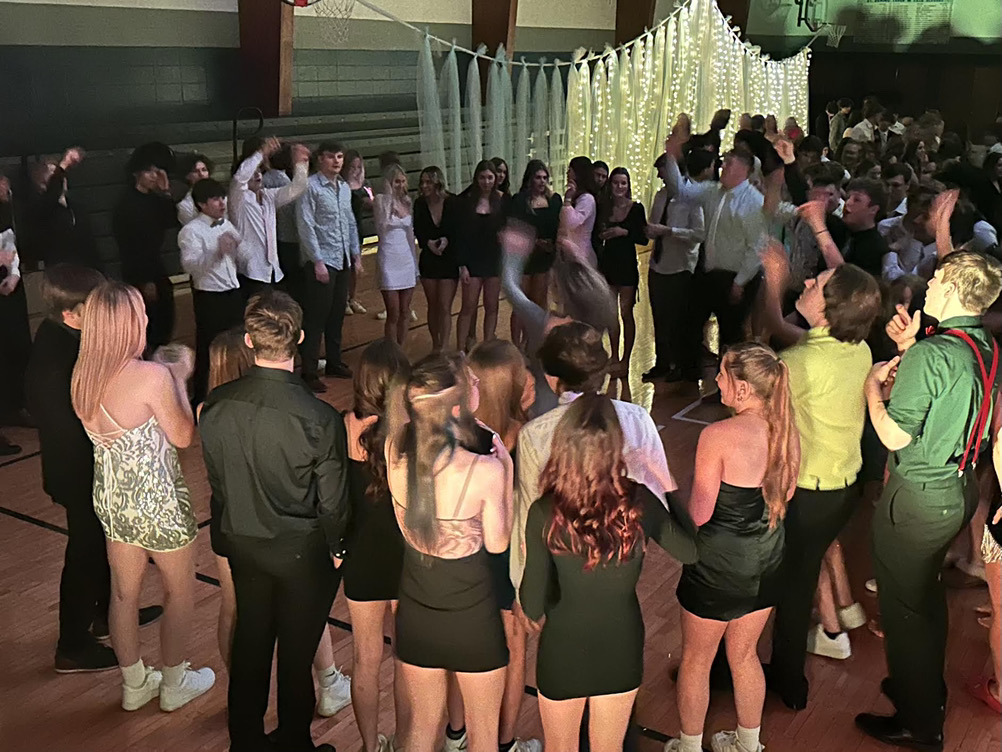 A Wonderful Winter Formal – Crusader Nation